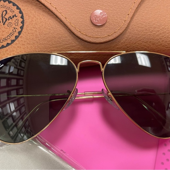 Ray-Ban | Accessories | Rayban New Aviator Gold Rimmed Sunglasses With ...